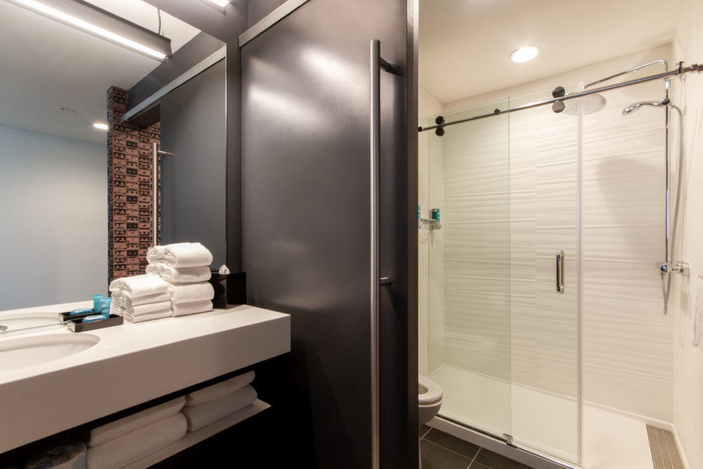 Aloft-Bath-2 - Kideney Architects
